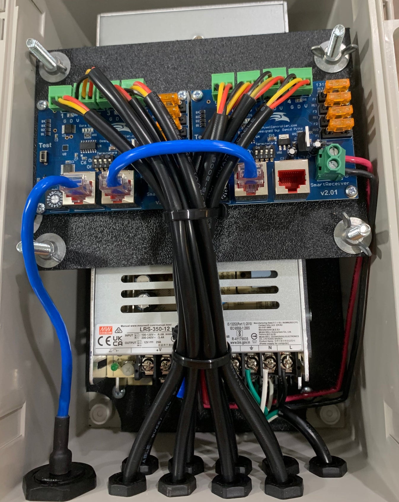 Long Range Smart Receiver in BUD enclosure – Pixel Now